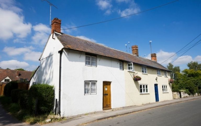 Detached House Là Gì? Khác Gì Với Semi Detached House?